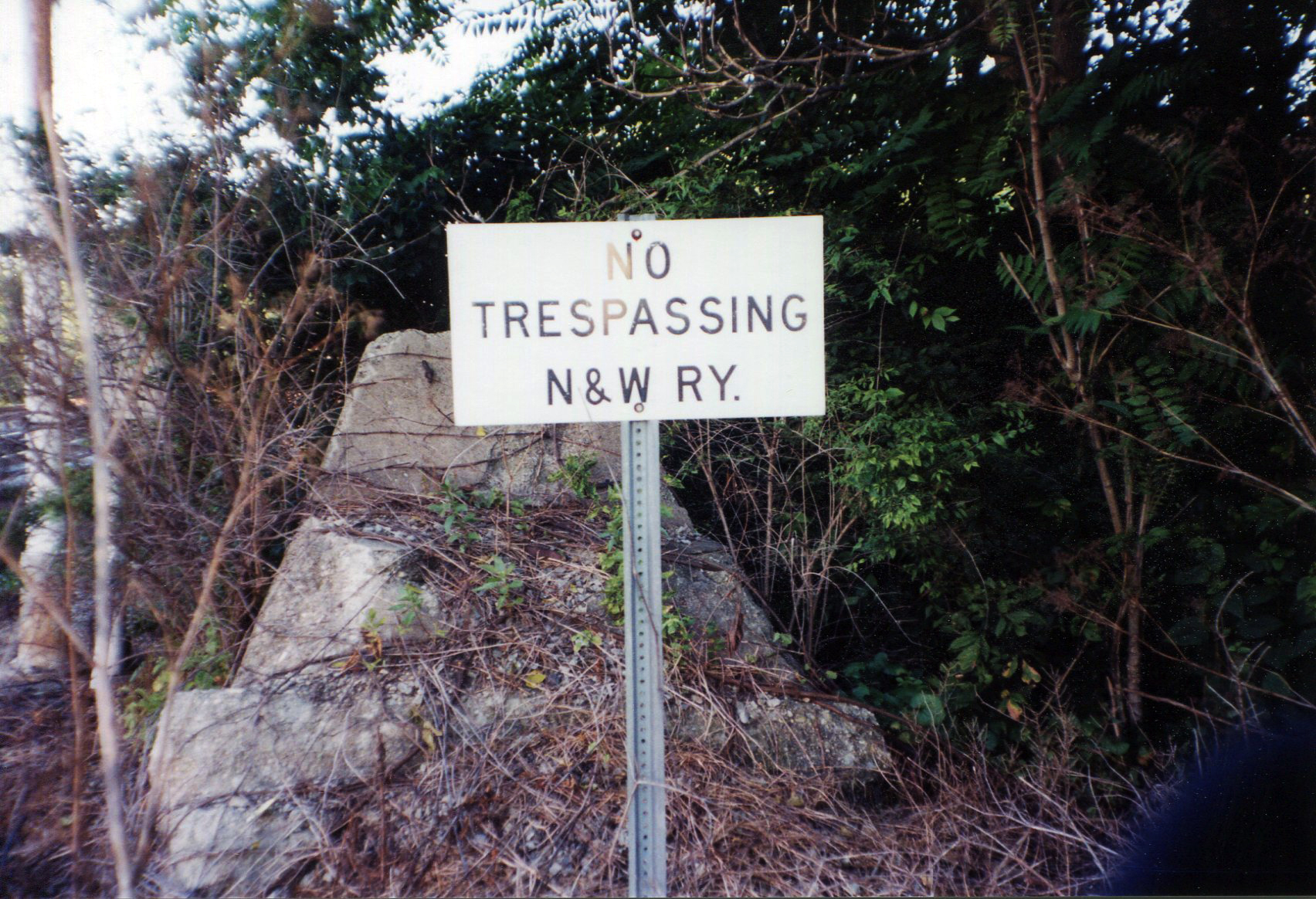 Crusty Scans: B-Sides – RICHMOND INDIANA GRAFFITI